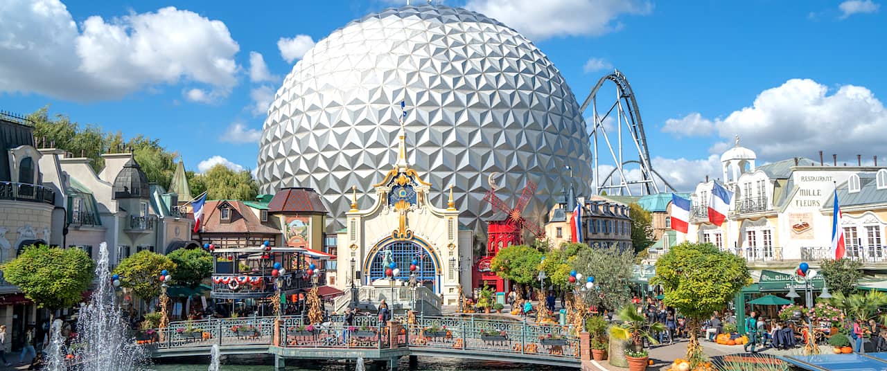 A Worthy Challenger To Disney | Theme-Park.org